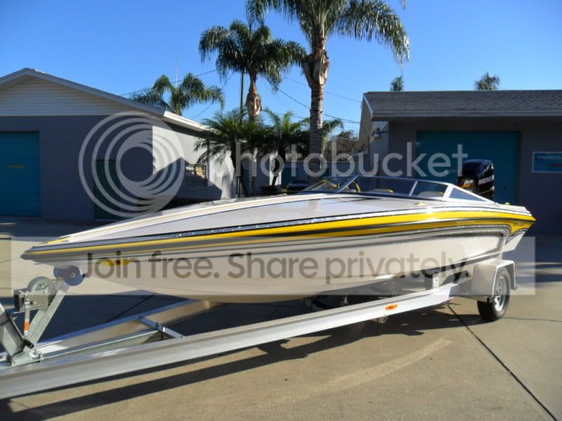 Brand new full custom 21ft Checkmate Pulsare with 300XS