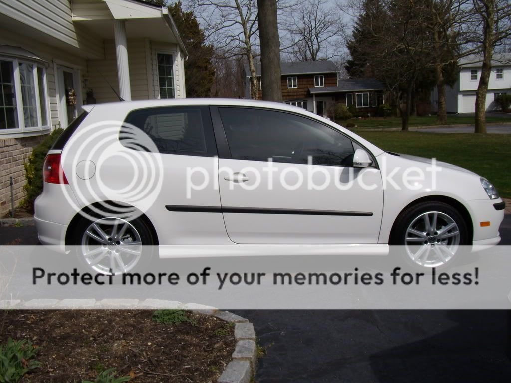 New 2007 white 2 door rabbit | VW Vortex - Volkswagen Forum